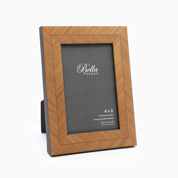 Table-Top Frames by Roma Moulding | Hall of Frames