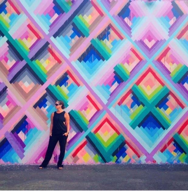 About The Artist | Jacqueline Wared