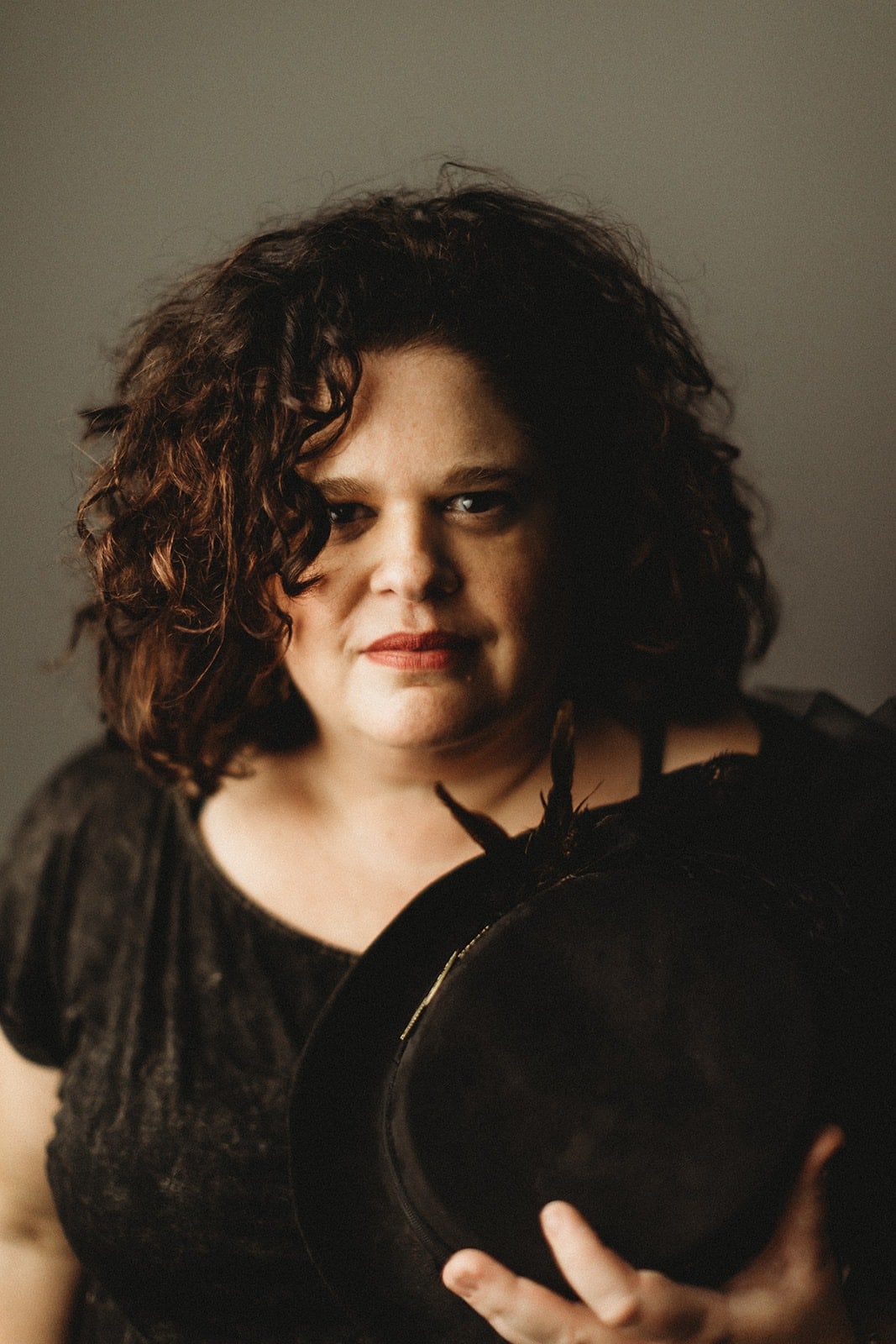 About The Artist | Regina Stoneham