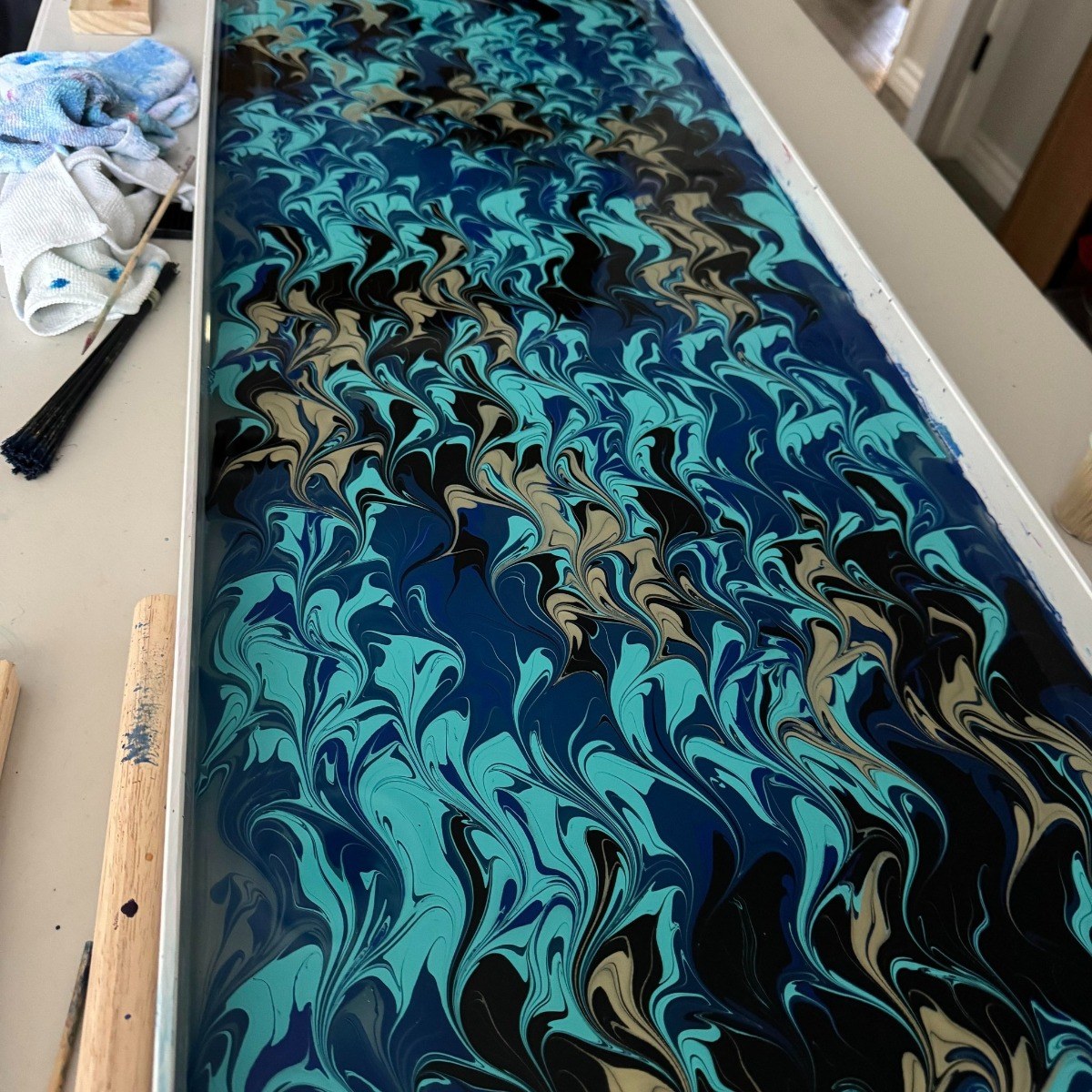 About The Artist | Linda Capetillo-Cunliffe